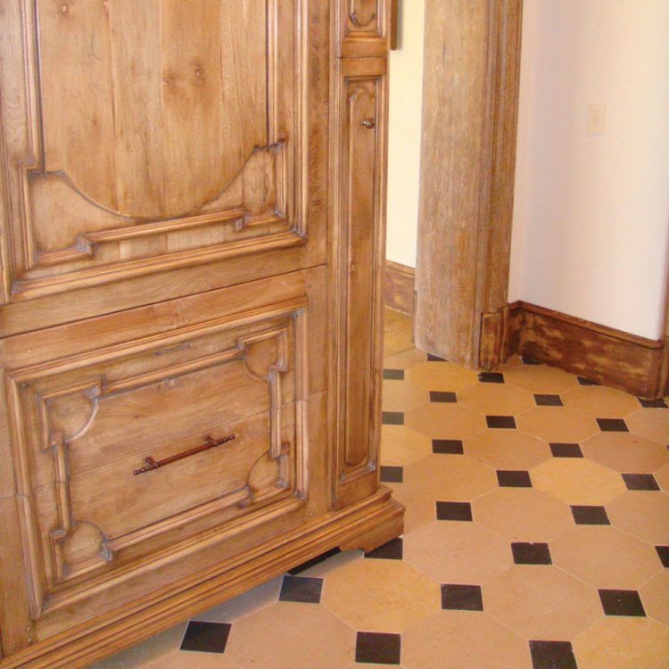 Celine Wall Mounted Spout | Compas™